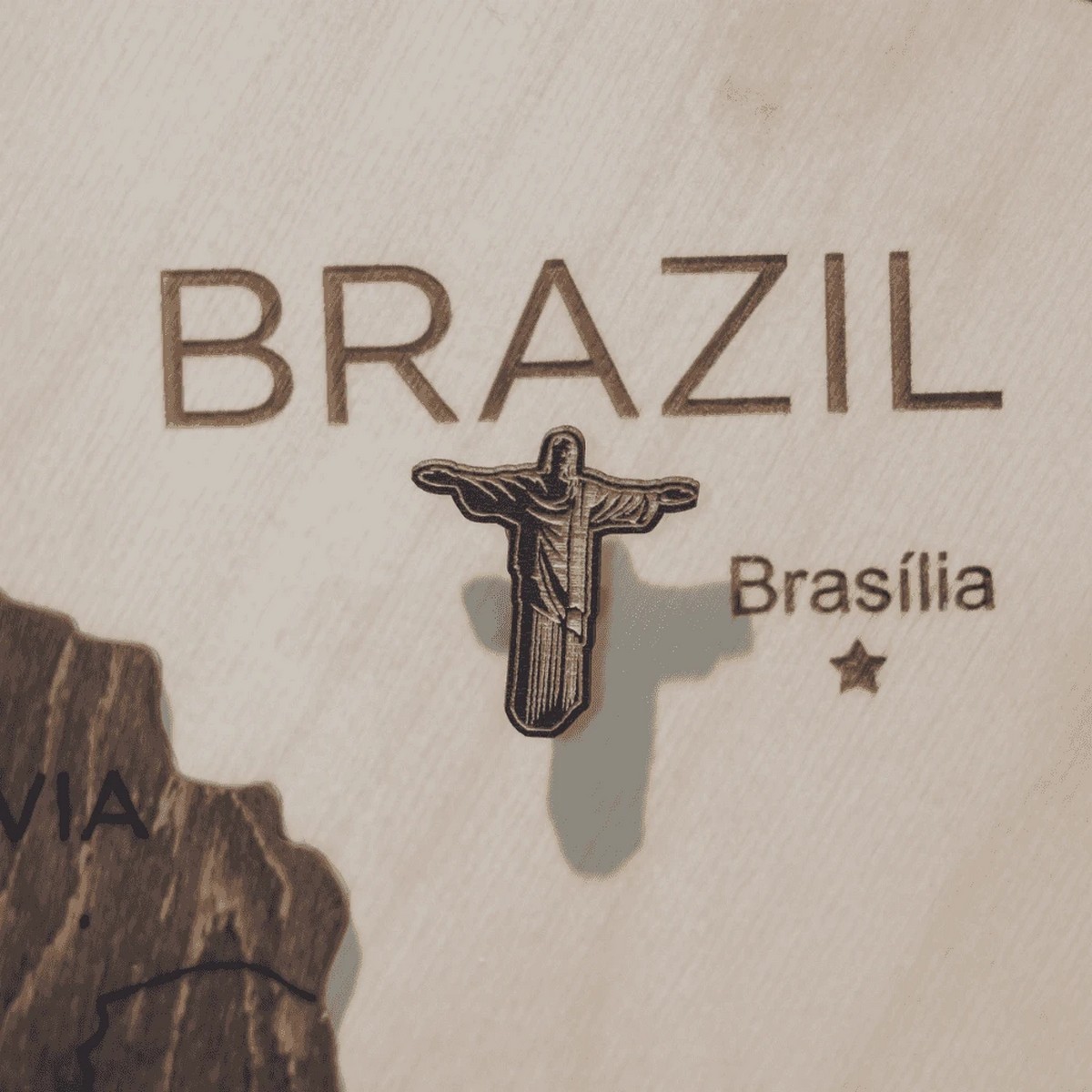 World monuments 15pcs - push pins on wooden maps | Cool Mania