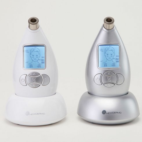 NEW DERMO massager - diamond microdermabrasion | Cool Mania