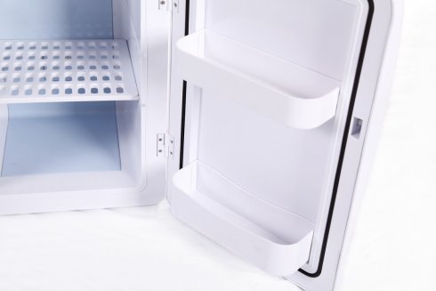 Mini chladnicka na napoje prenosná - 20L / 27x plechoviek | Cool Mania