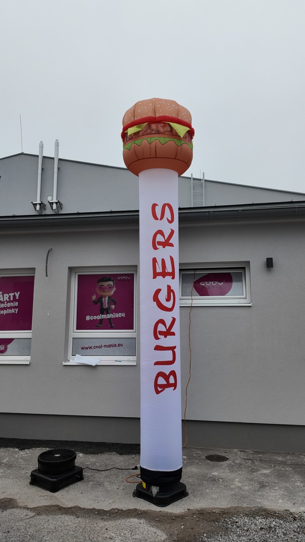 Inflatable advertising (Burger) - panlabas na advertising na may air ...